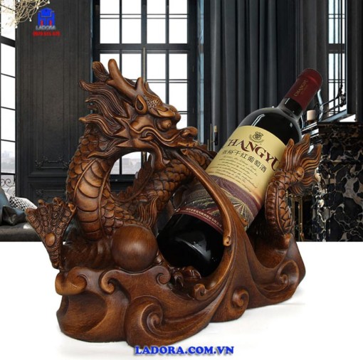 Kệ đựng rượu vang Rồng phong thủy với ý nghĩa đem lại may mắn